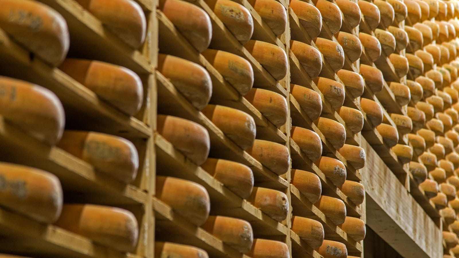 Châteaux, villages, musées, sites UNESCO, savoir-faire : un patrimoine ...