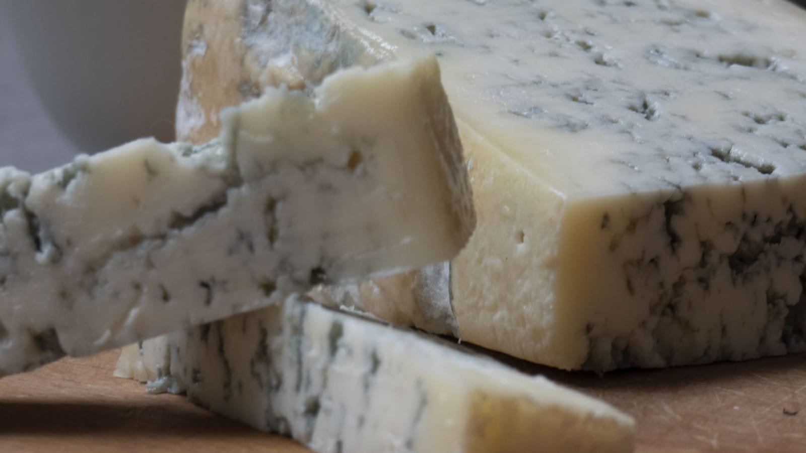 Producten uit de Jura: comté kaas, vleeswaren, wijnen | Juragebergte ...